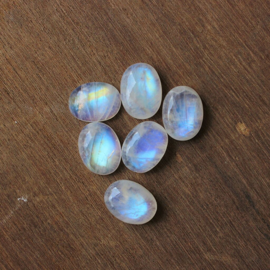 Buy Natural Moon Shape Stone Online at Best Price | Kiran Gemstone